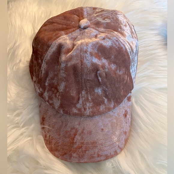 Accessories | 348 Nwt Pink Crushed Velvet Hat | Poshmark